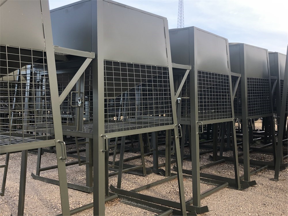 WildLife Buyer, LLC. - 2000lb Atascosa HD Broadcast Feeder 10gauge