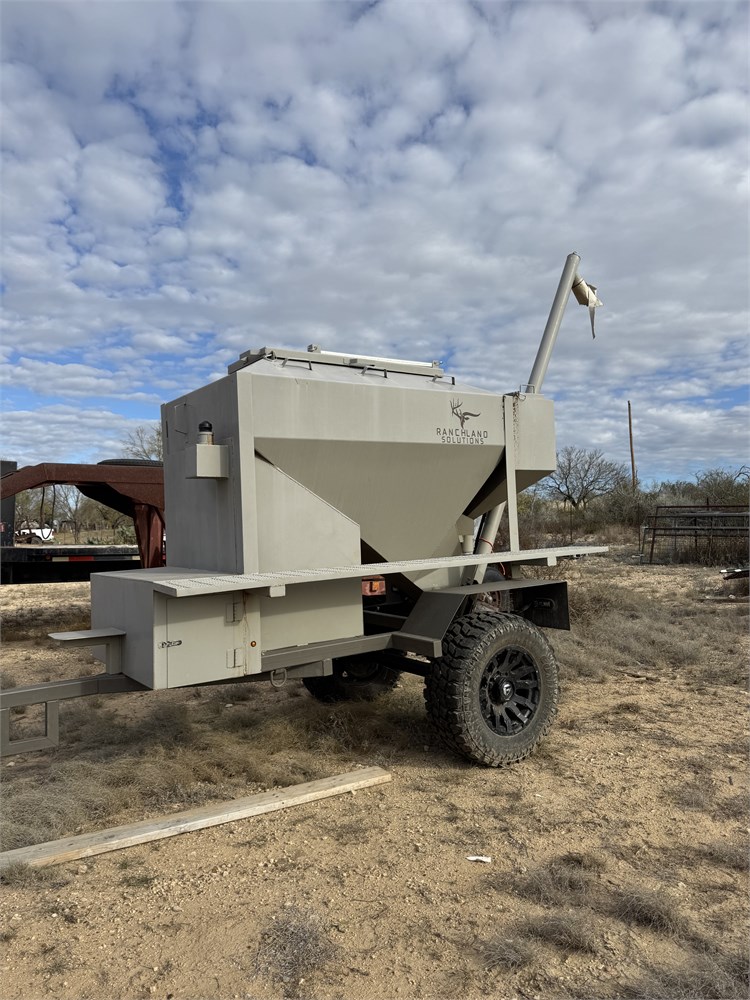 WildLife Buyer, LLC. - 1 ton Feed auger trailer