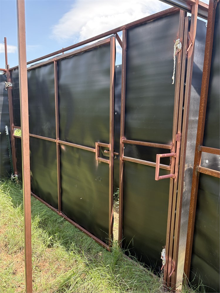 WildLife Buyer, LLC. - Exotic Game Control drop gate with camera and ...