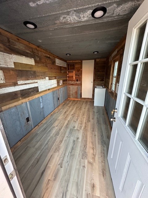 WildLife Buyer, LLC. - Hunters Special 20FT Bunkhouse