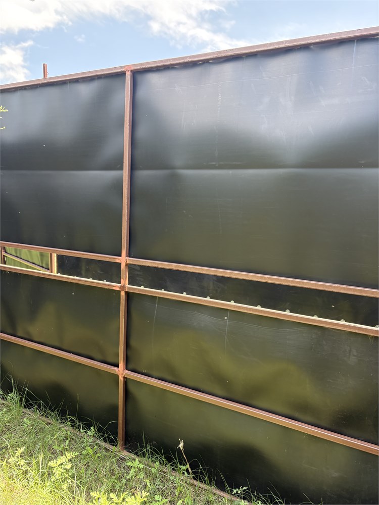 WildLife Buyer, LLC. - Exotic Game Control drop gate with camera and ...