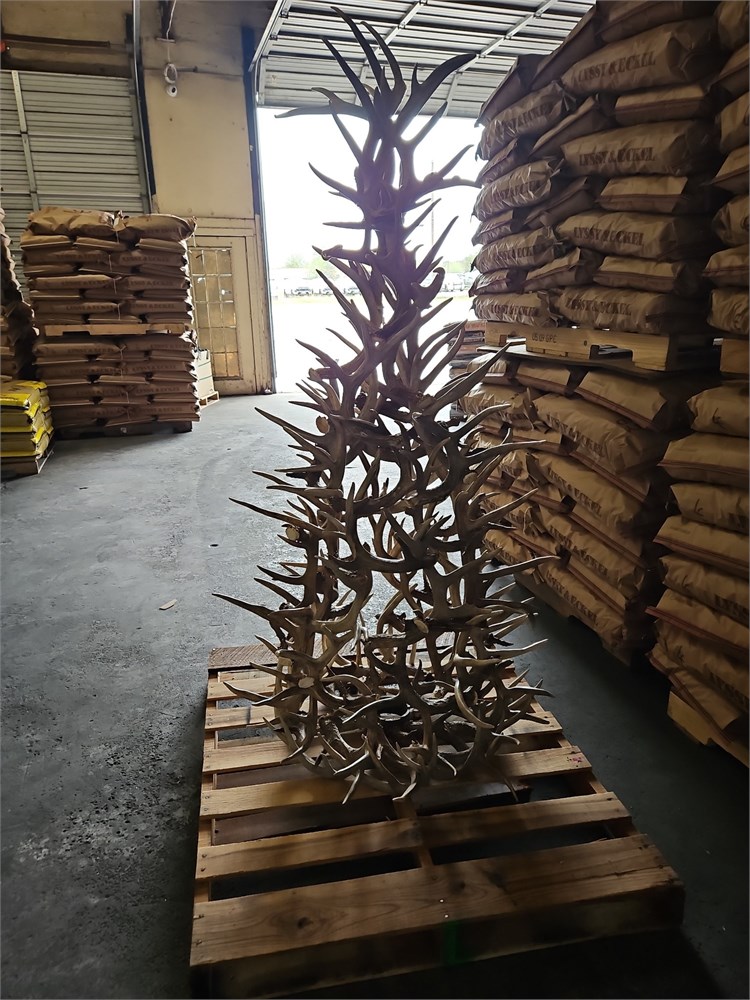 WildLife Buyer, LLC. - 6’ Antler Tree